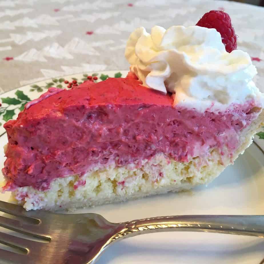 Raspberry Cream Pie | Norine's Nest