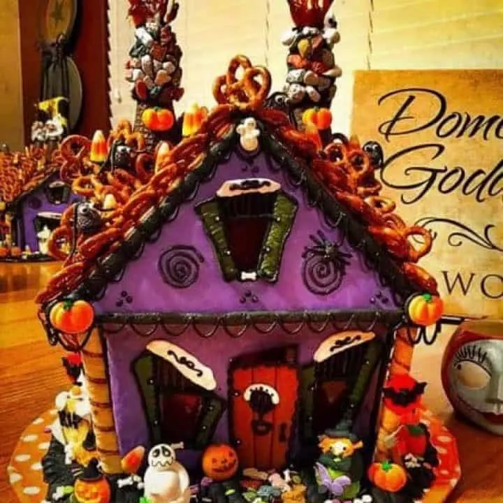Haunted Gingerbread House | Norine's Nest