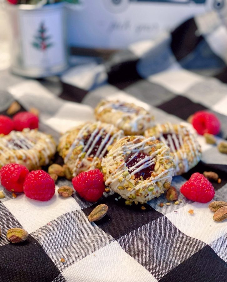 Raspberry Pistachio Thumbprint Cookies | Norine's Nest