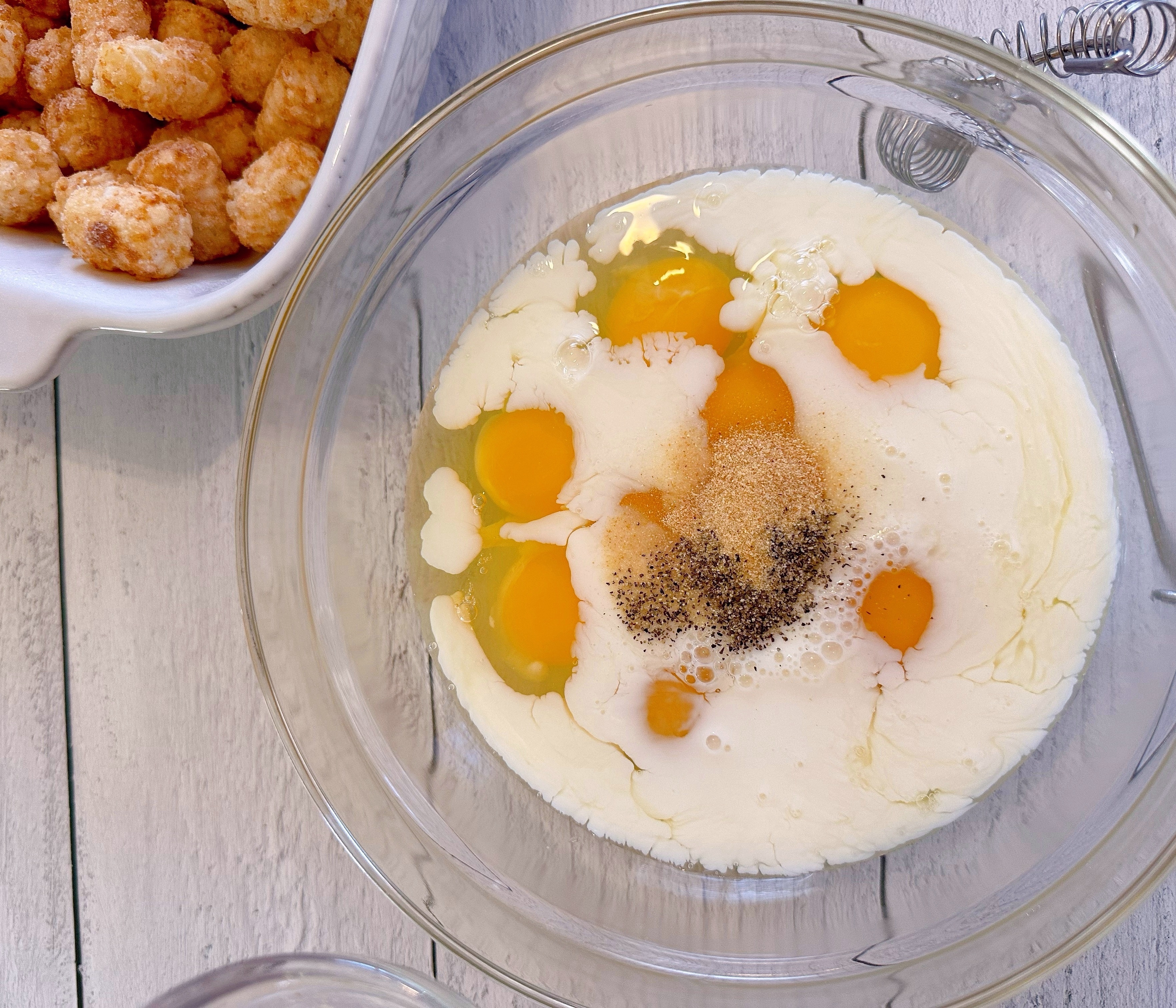 Loaded Tater Tot Breakfast Casserole | Norine's Nest