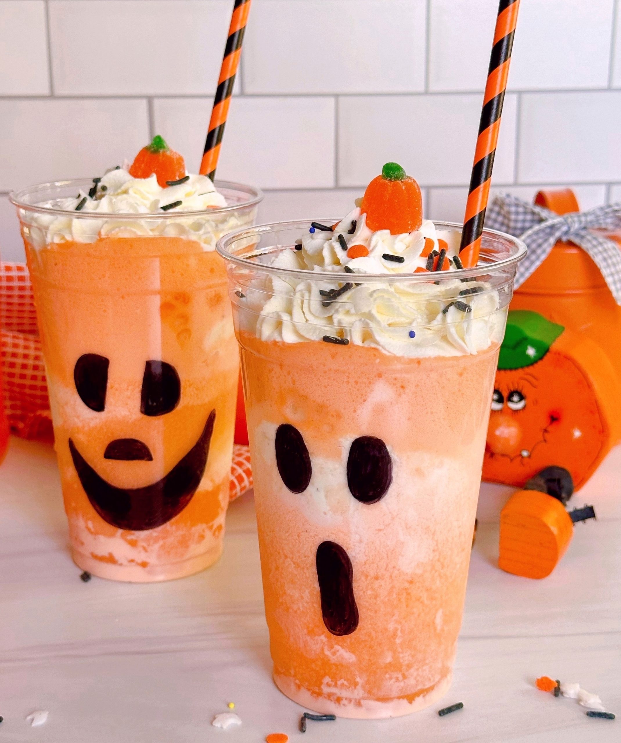Fanta Jack O'Lantern Halloween Floats | Norine's Nest
