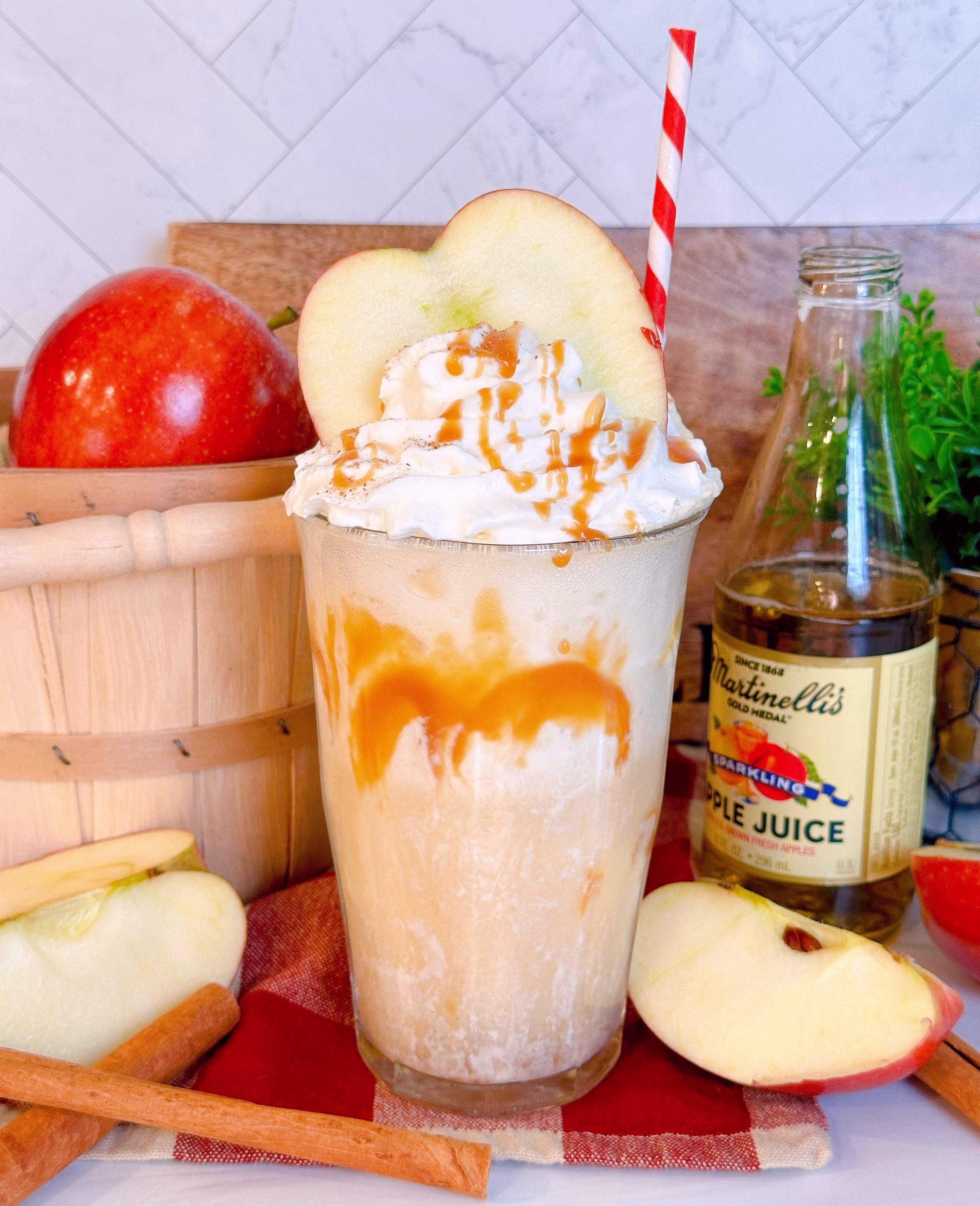 Best Caramel Apple Cider Floats | Norine's Nest
