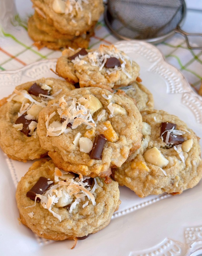 Coconut Mango Chocolate Chunk Cookies | Norine's Nest